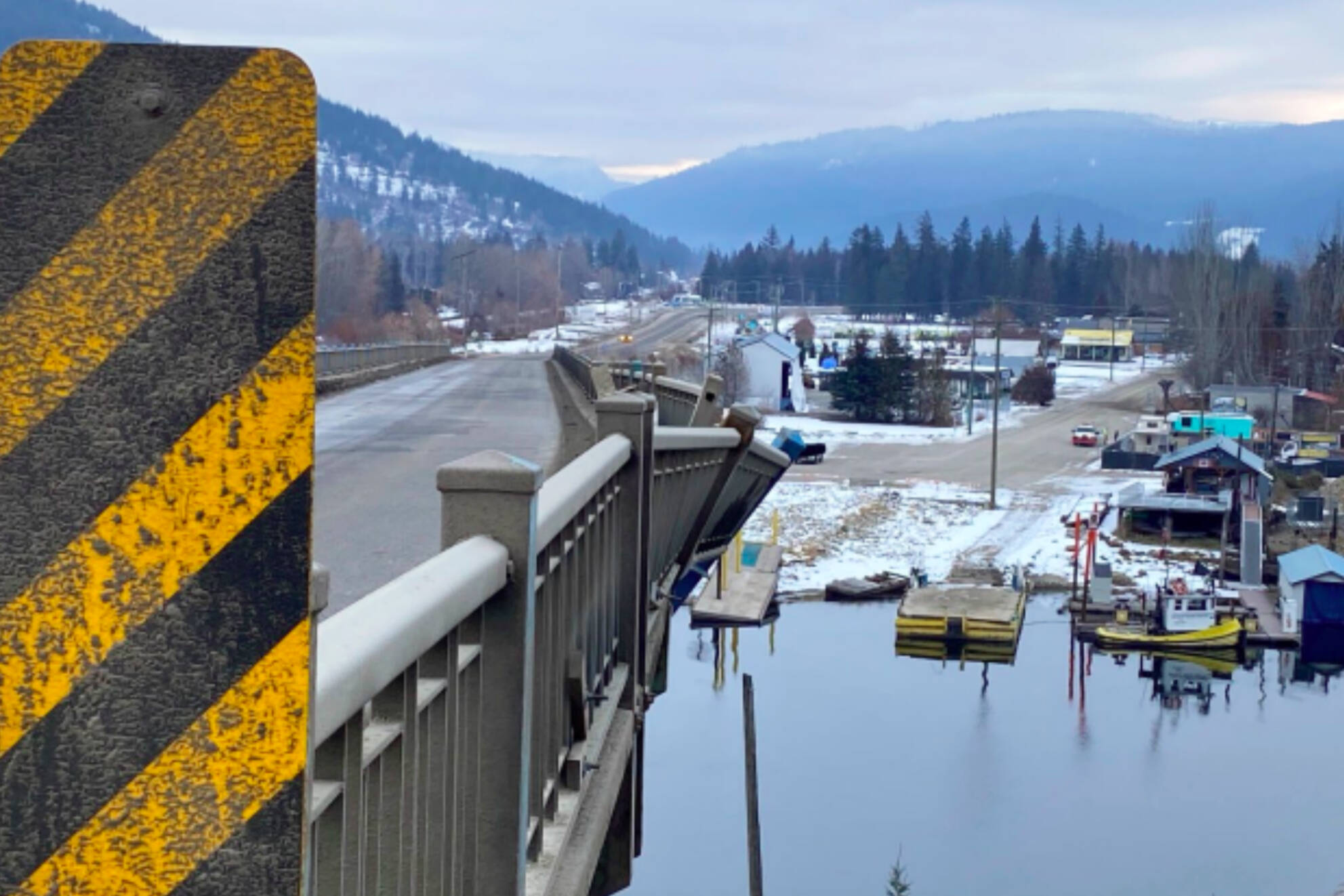 Hourly access to Bruhn Bridge in Sicamous too little for too long ...